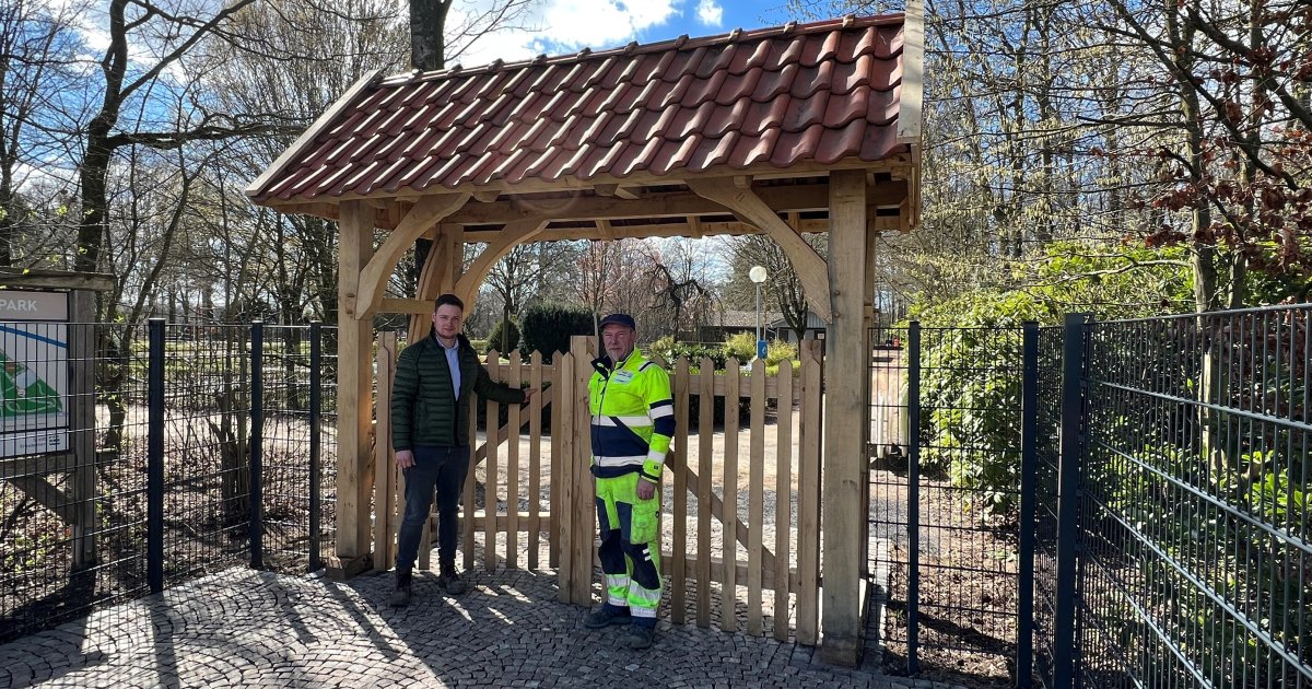 Neuer Torbogen für den Emsdettener Stadtpark | Stadt Emsdetten